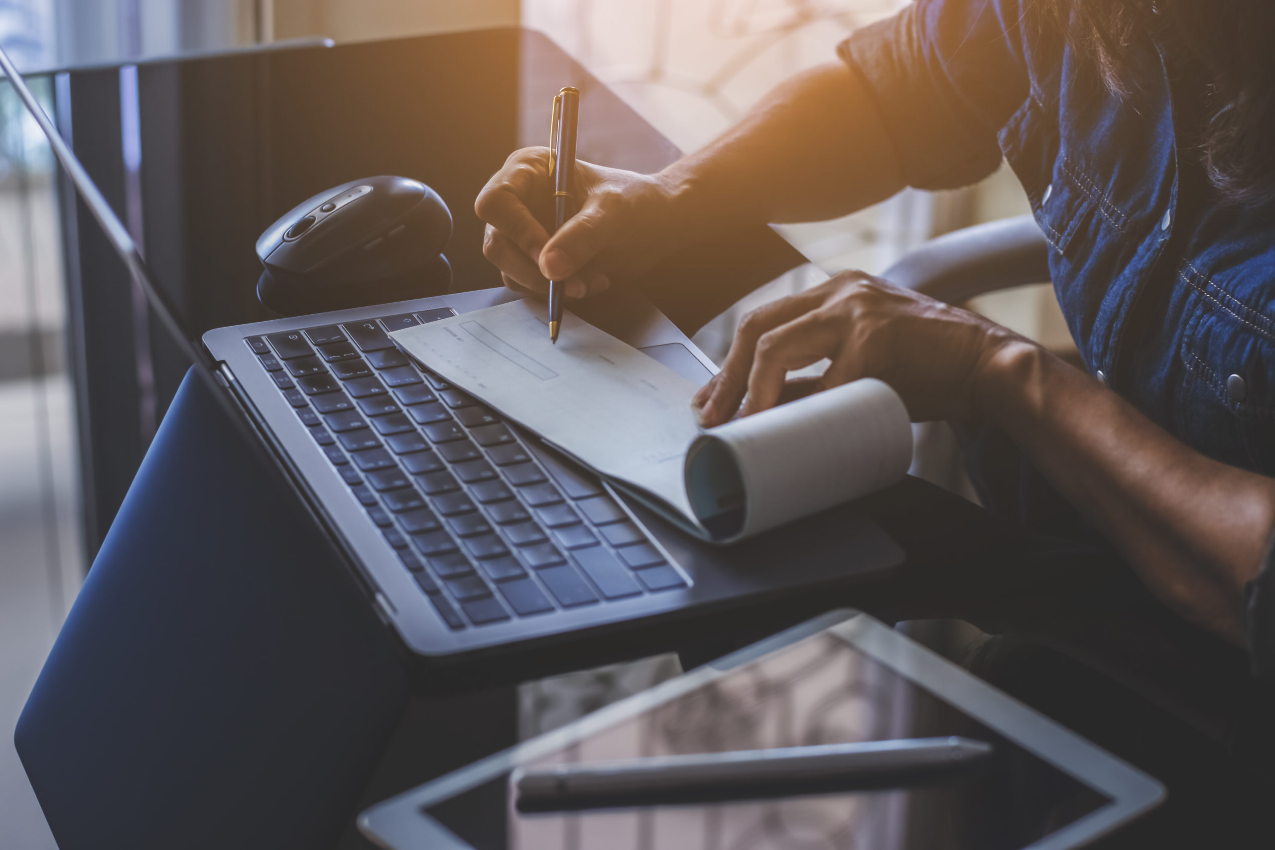 Balancing Your Checkbook With The Modern Way
