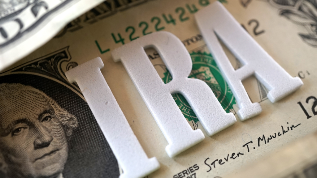 The Smart Savers Guide: An IRA Savings Account | Heritage FCU